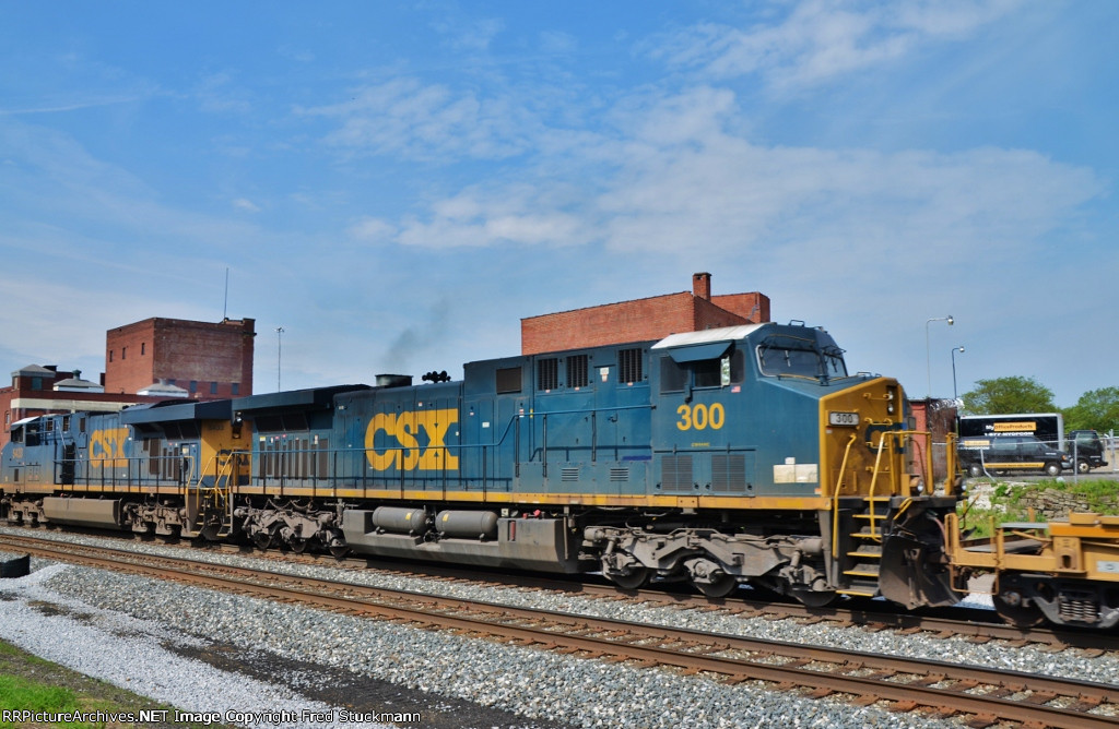 CSX 300